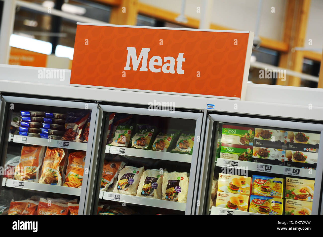 Supermarket freezer hi-res stock photography and images - Alamy
