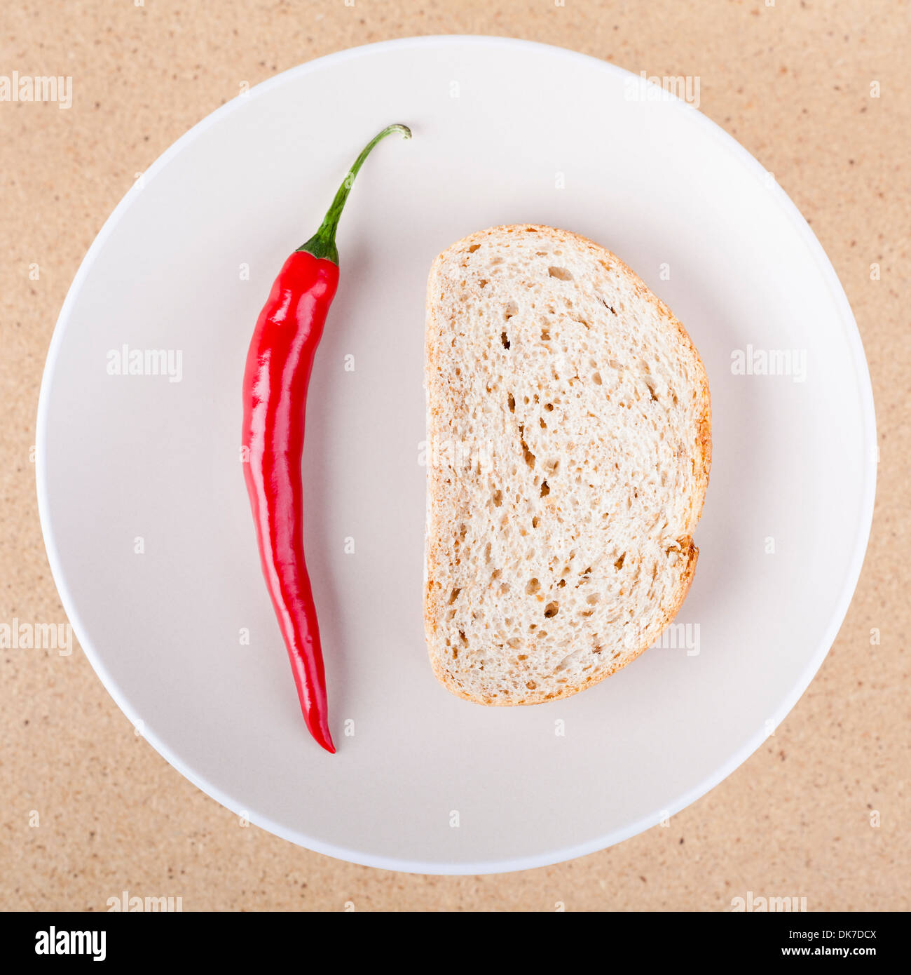 Chili pepper sliced hi-res stock photography and images - Alamy