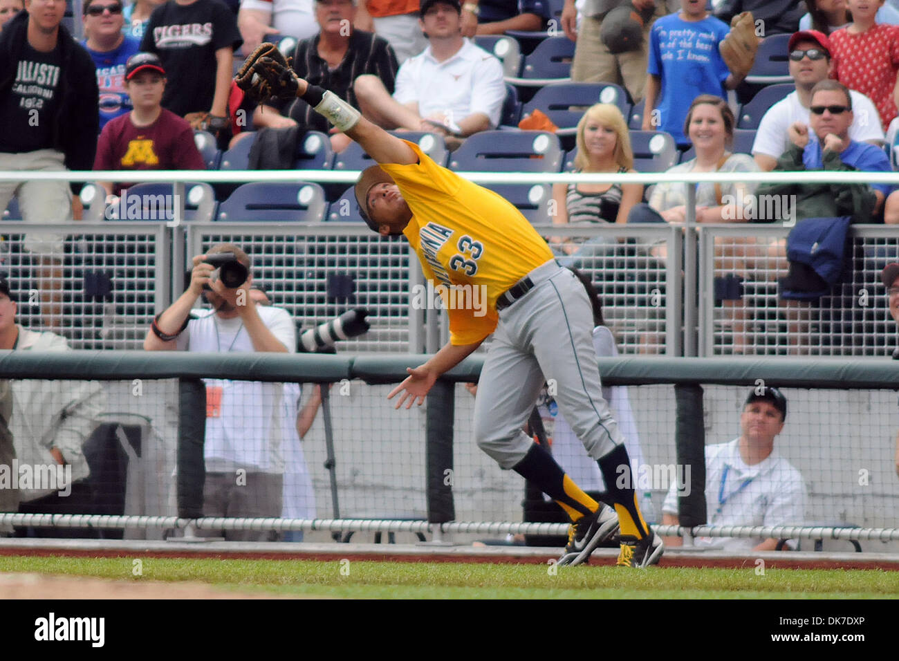 Devon rodriguez hi-res stock photography and images - Alamy