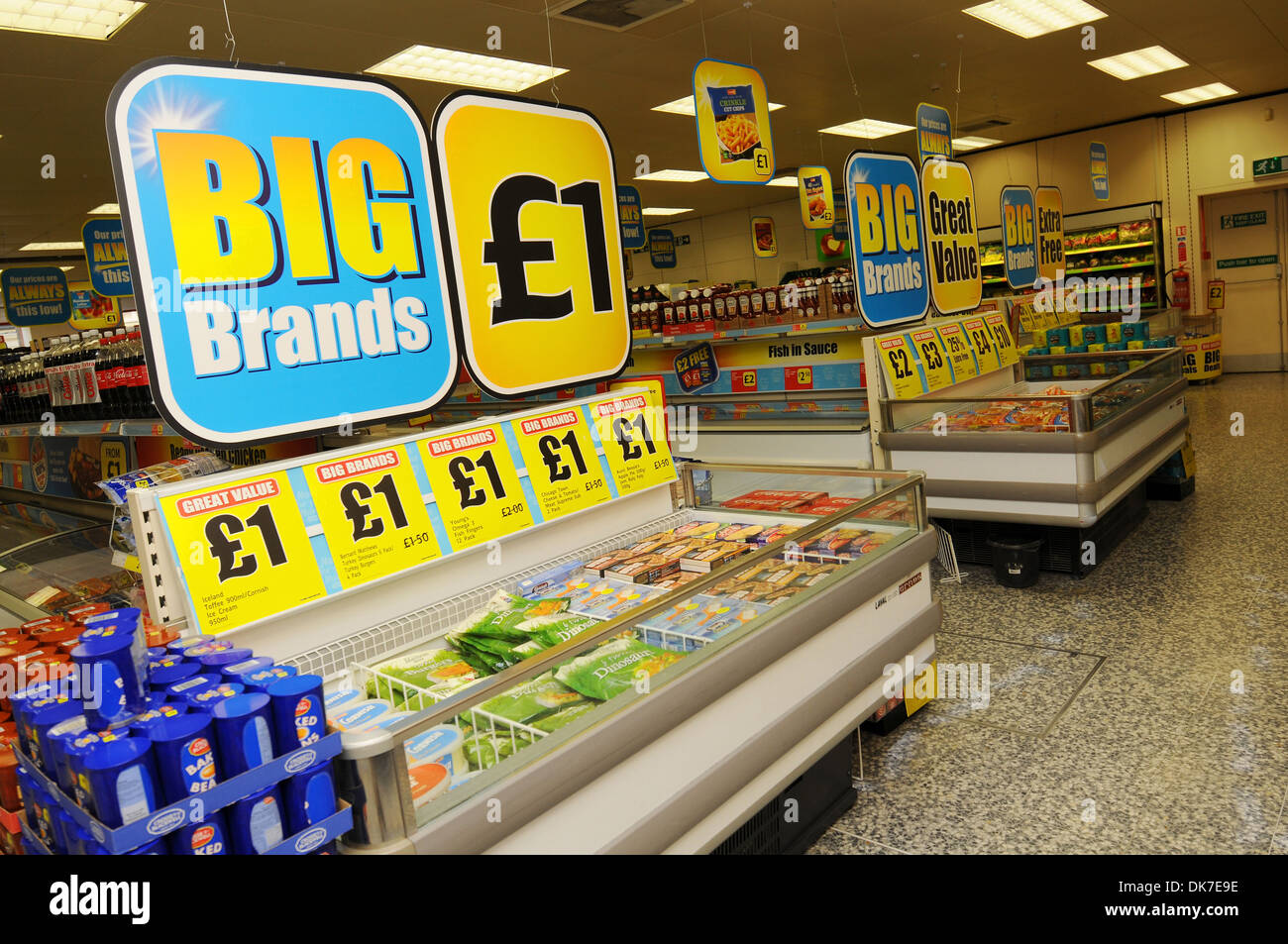 Iceland store hi-res stock photography and images - Alamy