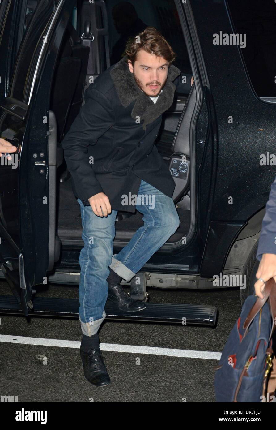 New York, NY, USA. 3rd Dec, 2013. Emile Hirsch at Today Show out and ...