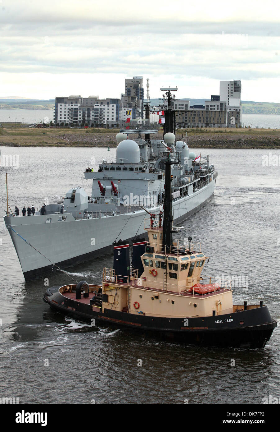 HMS Edinburgh arrives for her final ever visit to her namesake city, as ...