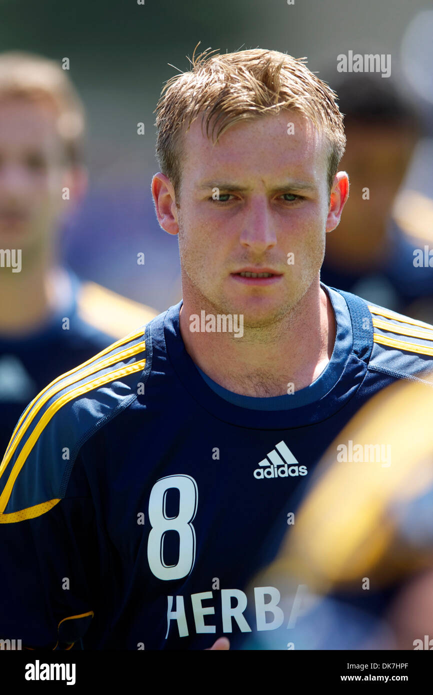 June 25, 2011 - Santa Clara, California, U.S - Galaxy midfielder Chris ...