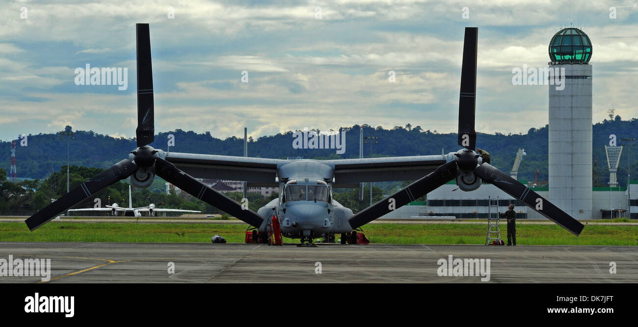 RIMBA AIR BASE, Brunei -- A U.S. Marine Corps MV-22 Osprey sits on the ...