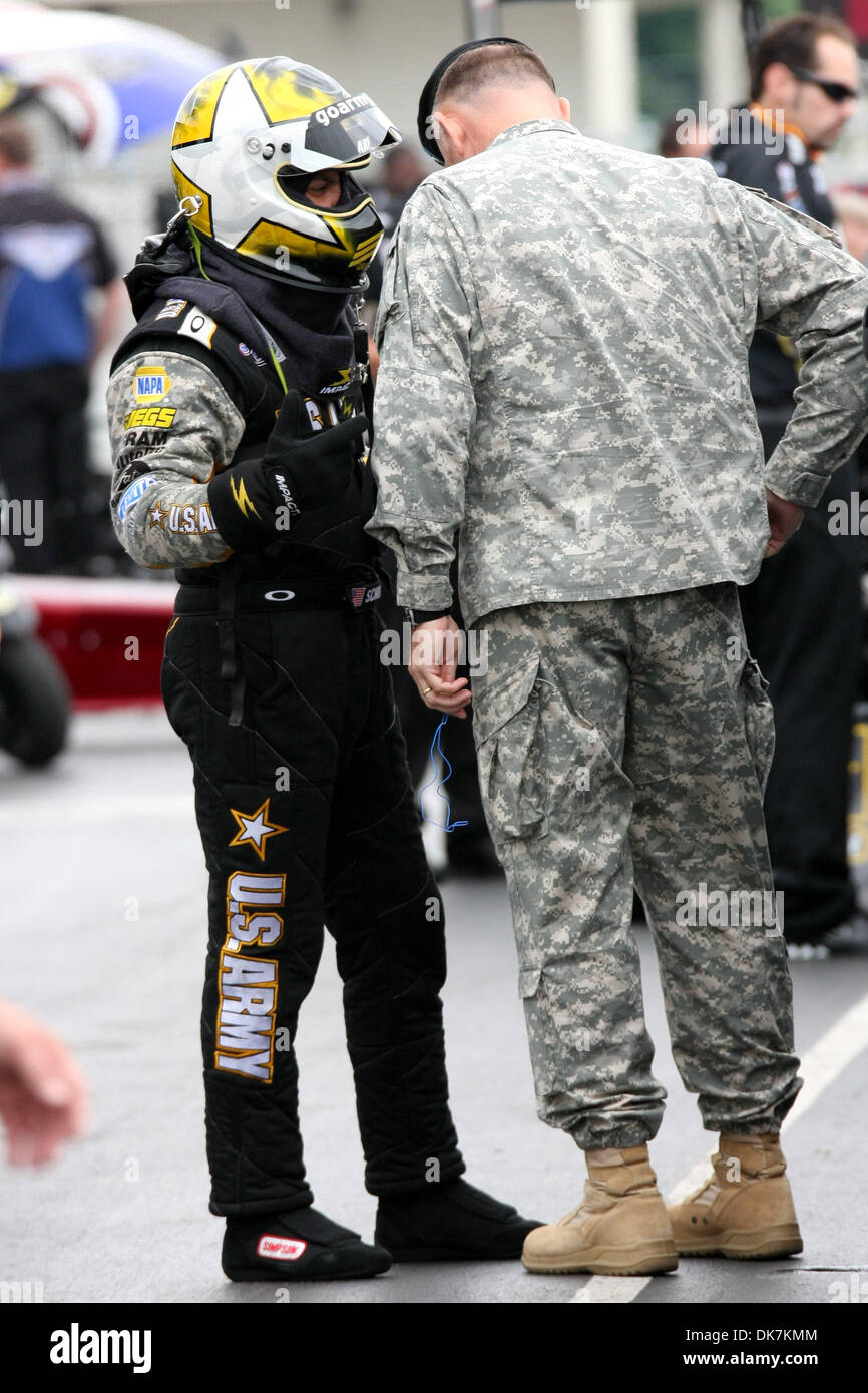 Military staging area hi-res stock photography and images - Alamy