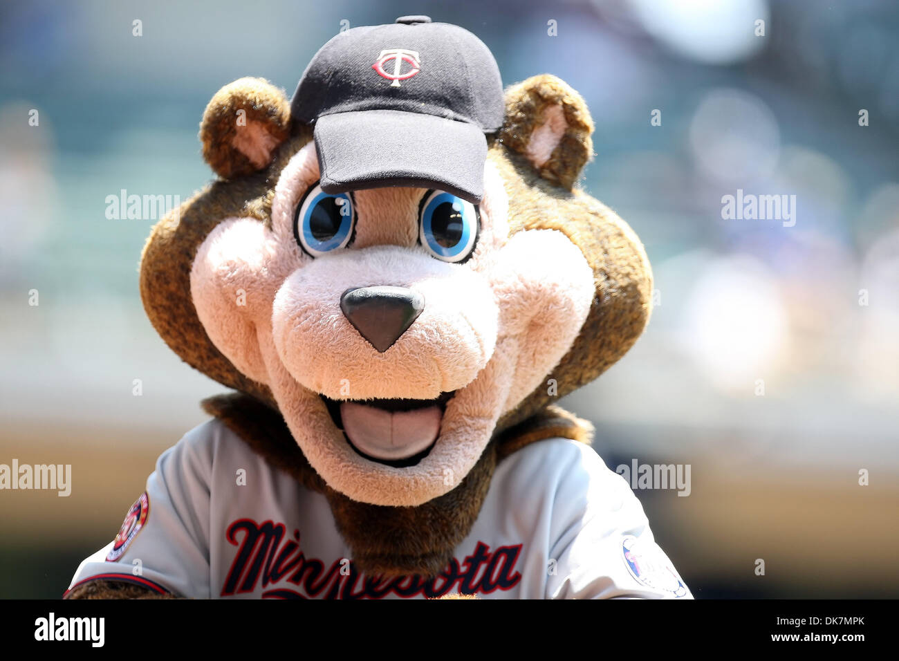 Miller park milwaukee mascot hi-res stock photography and images - Alamy