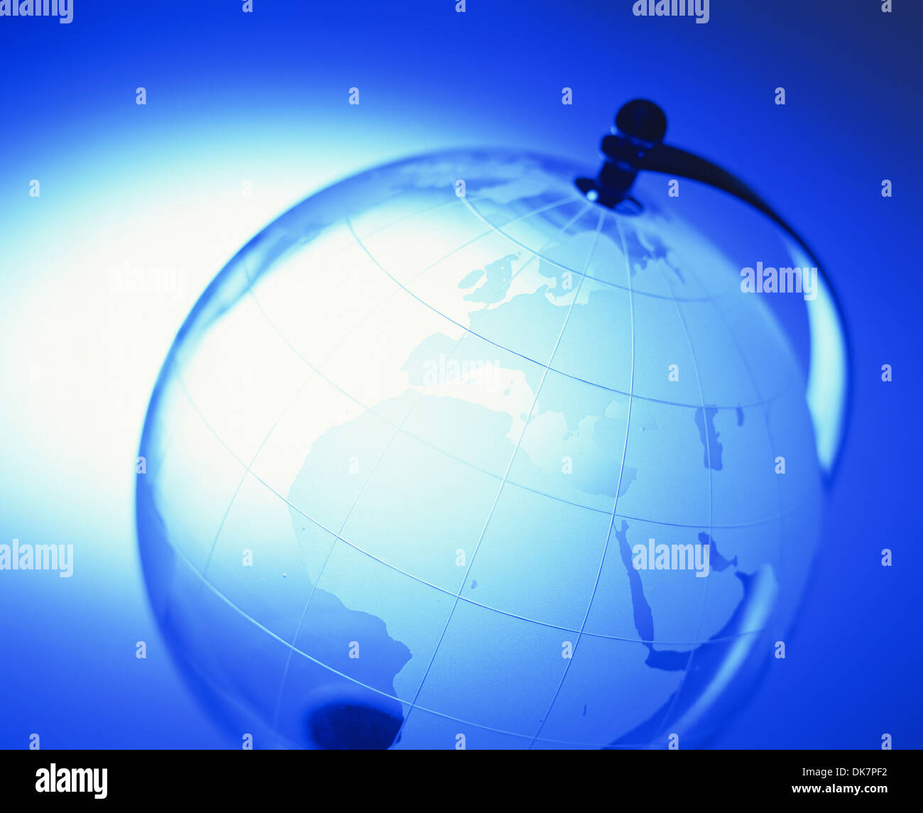 Crystal glass model globe hi-res stock photography and images - Alamy