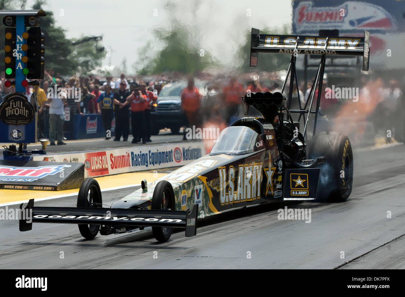 Army top fuel dragster hi-res stock photography and images - Alamy