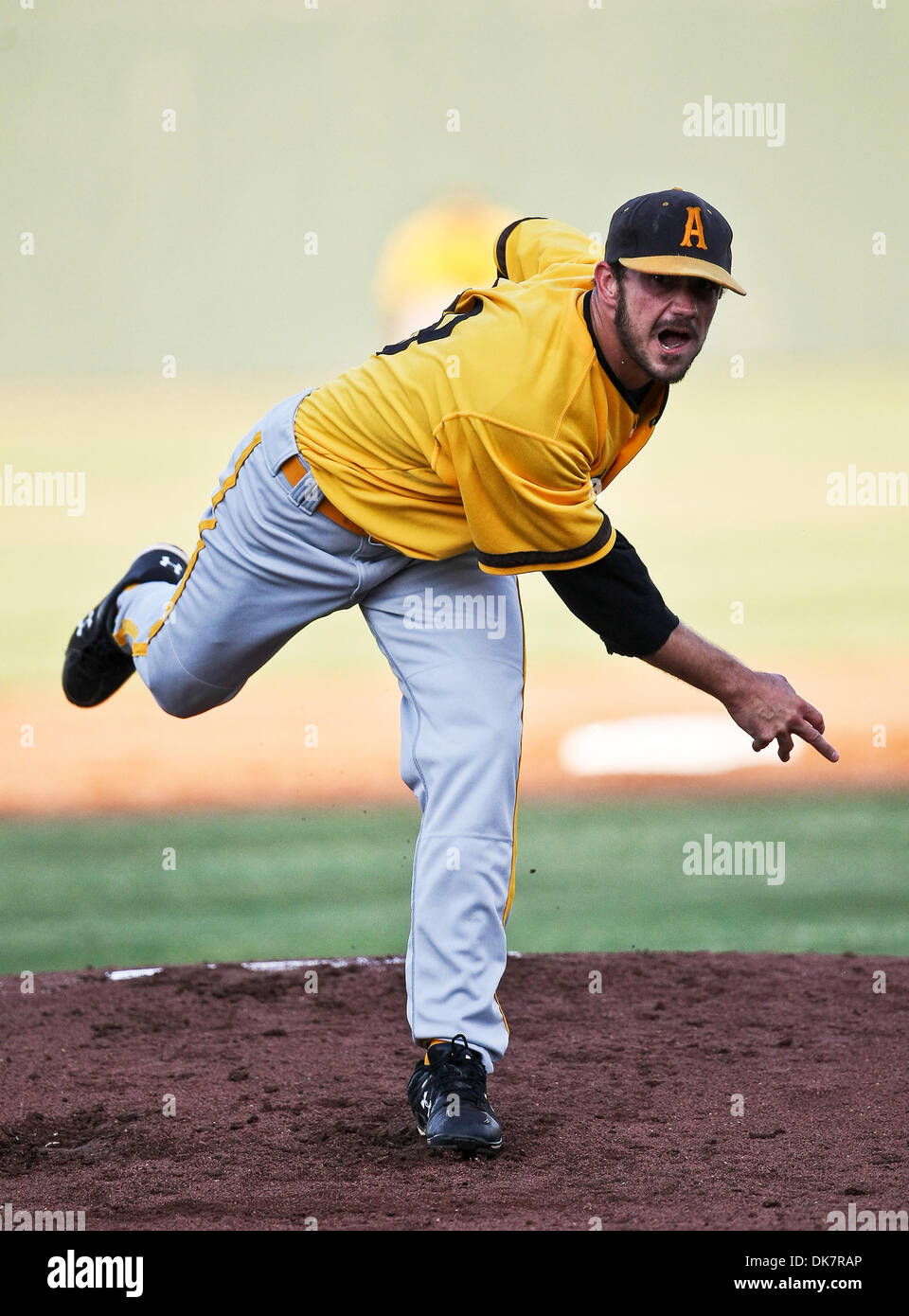 Fort worth cats baseball hi-res stock photography and images - Alamy
