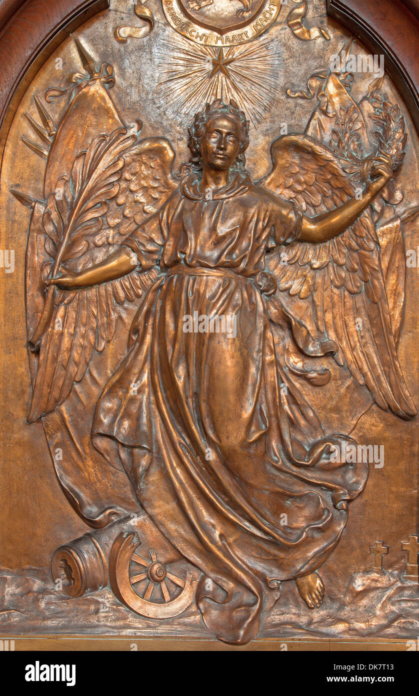 Peace angel hi-res stock photography and images - Alamy
