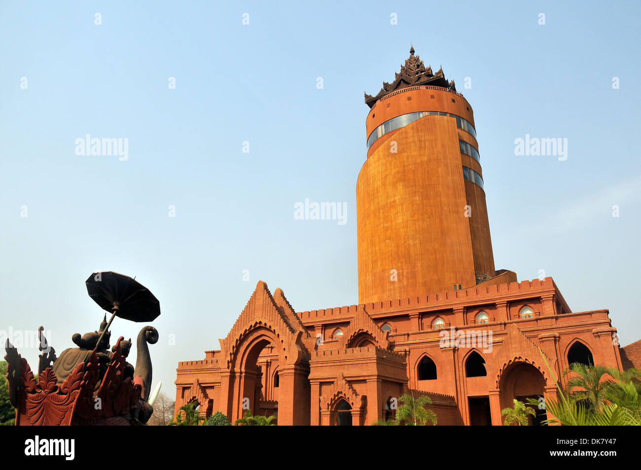 The Nan Myint viewing observatory tower Bagan Stock Photo - Alamy