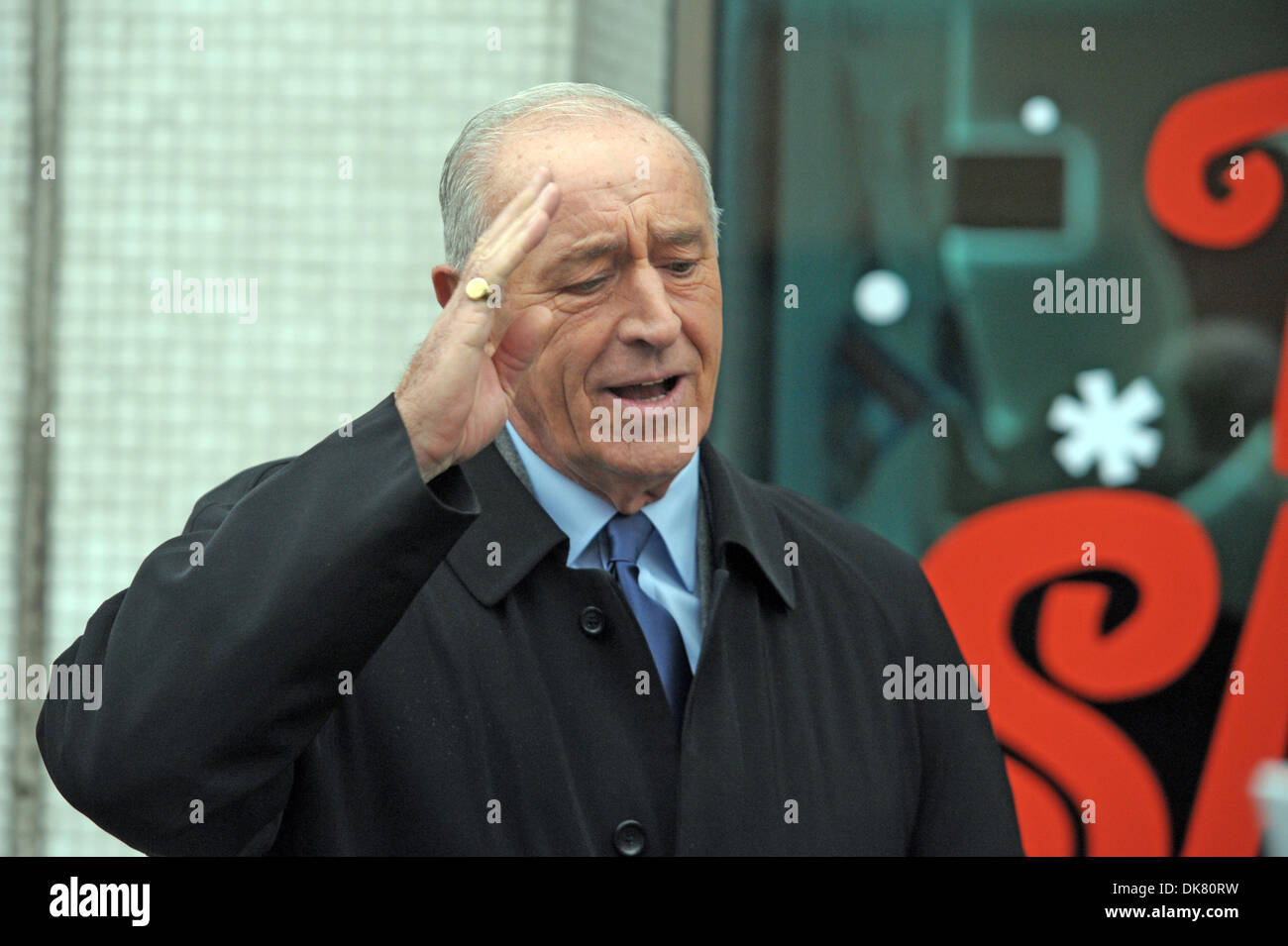 Len goodman hi-res stock photography and images - Alamy