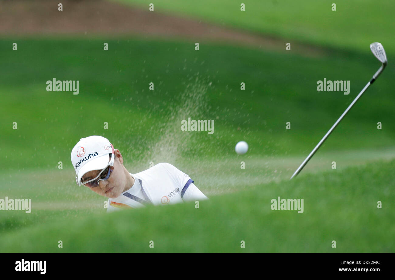 So yeon ryu hi-res stock photography and images - Alamy