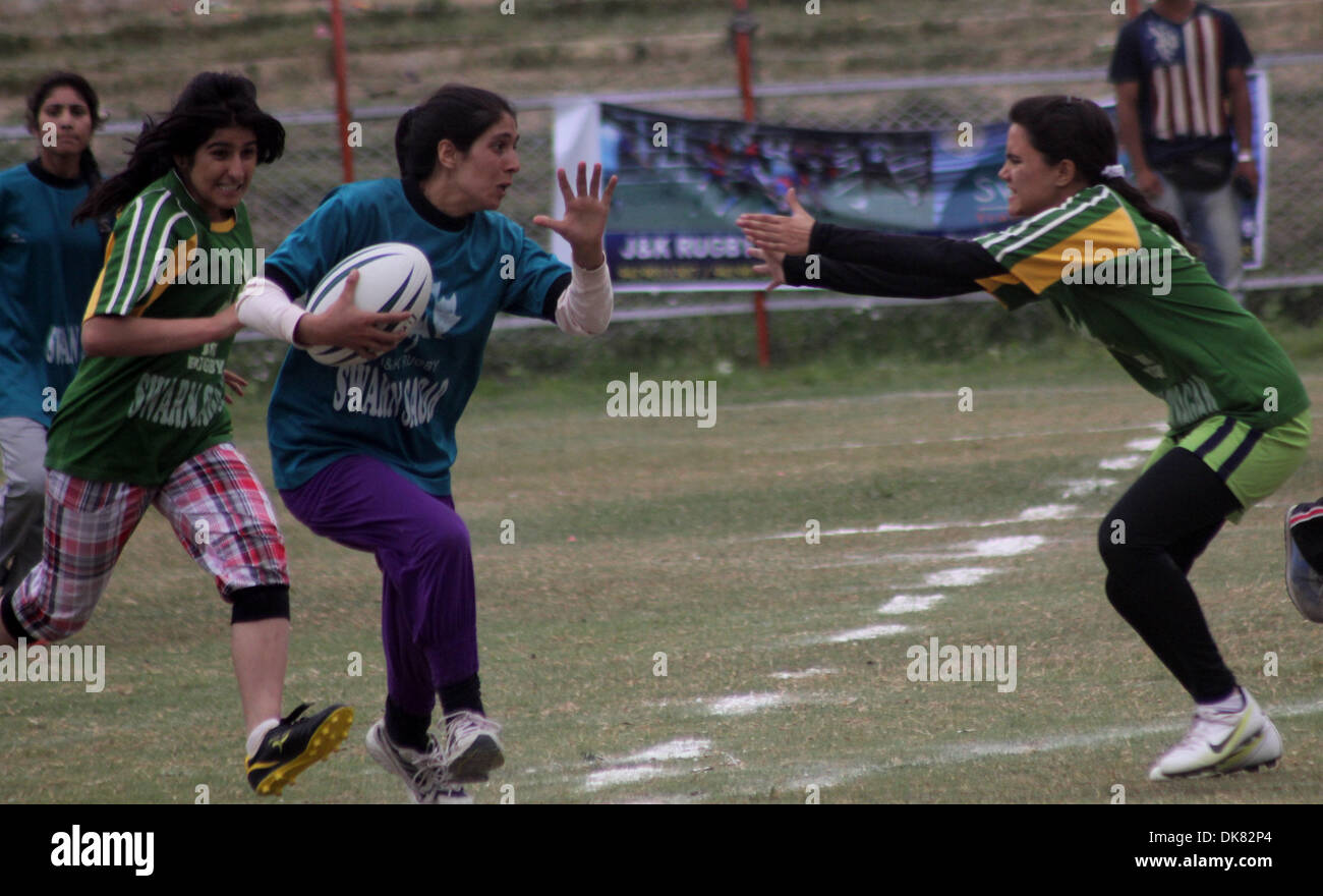 Jul 08, 2011 - Srinagar, Kashmir, India - Kashmir muslim School girls ...