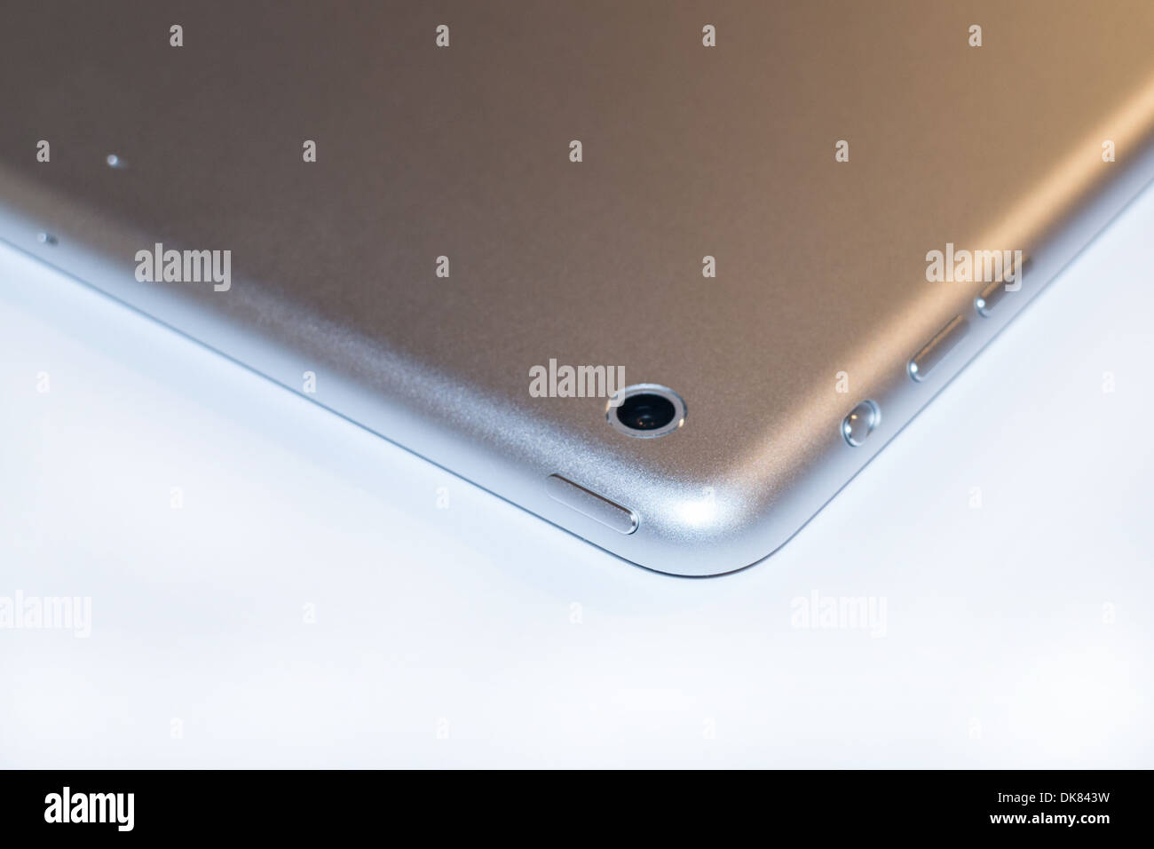 Apple ipad camera hi-res stock photography and images - Alamy