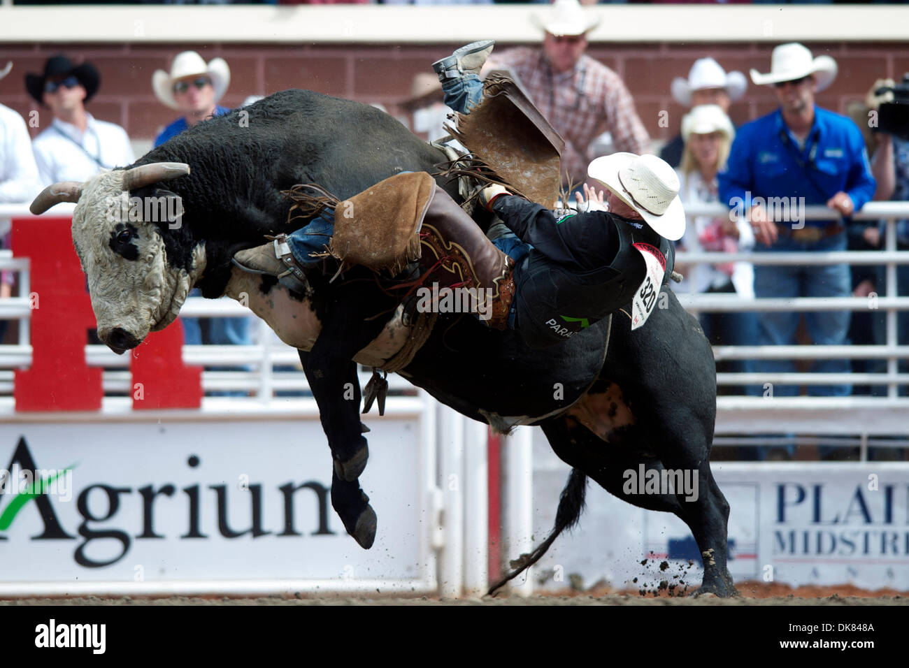 Bull rider calgary stampede calgary hi-res stock photography and images ...