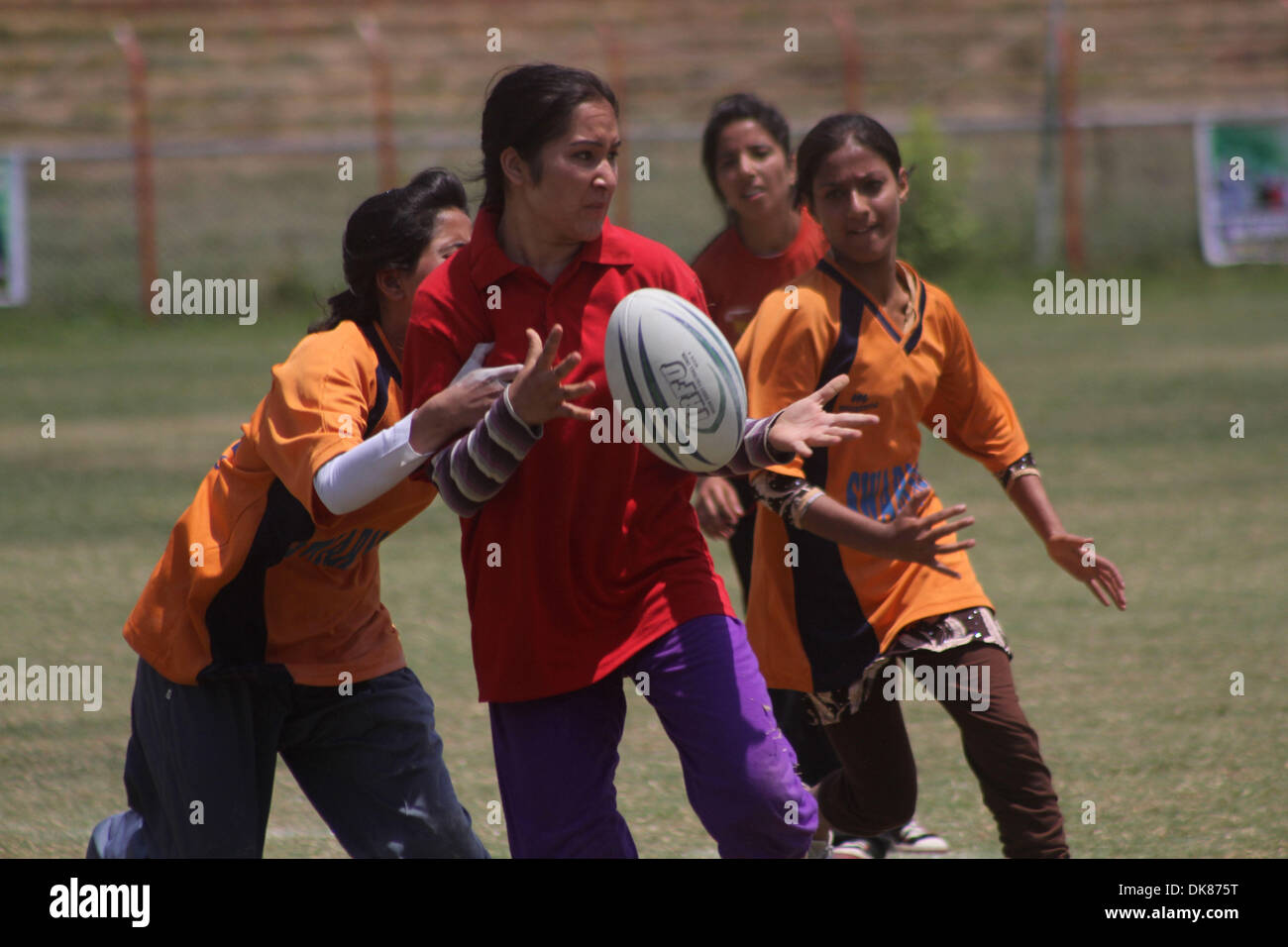 Jul 11, 2011 - Srinagar, Kashmir, India - Kashmiri muslim School girls ...