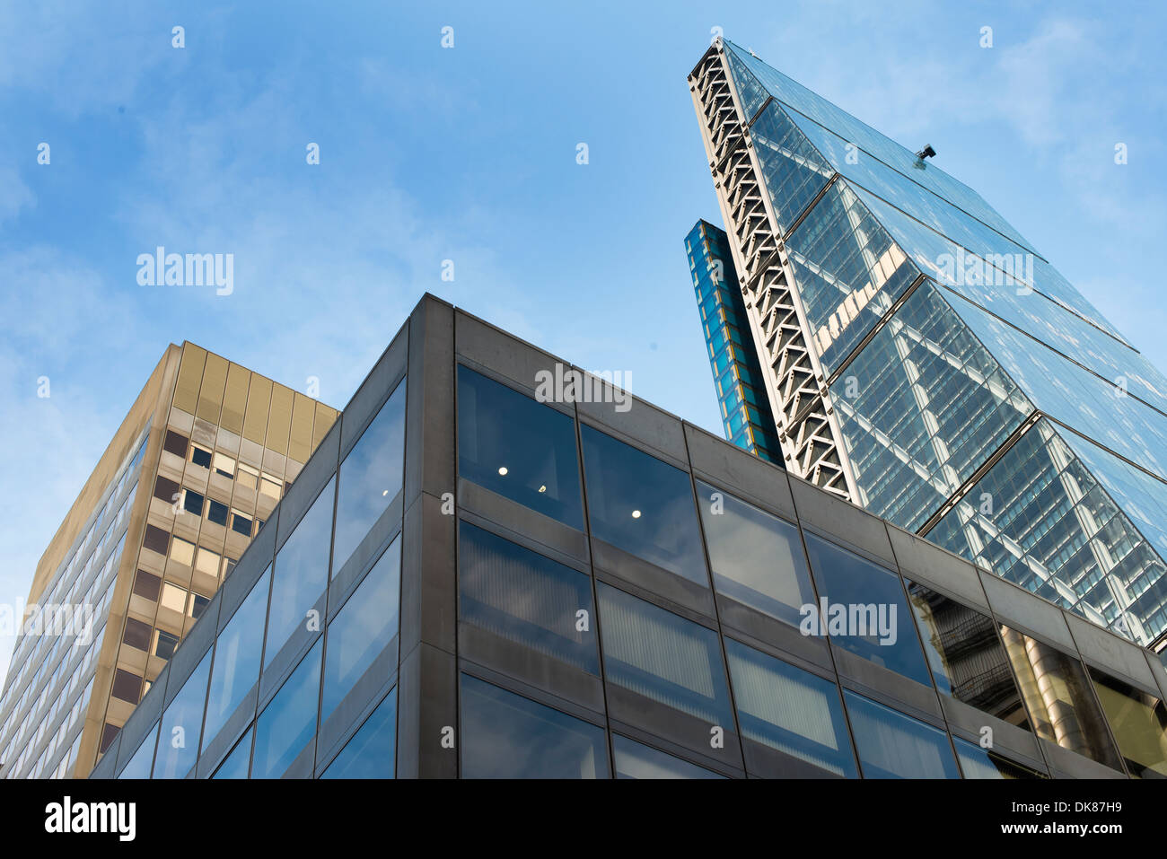 Contemporary buildings hi-res stock photography and images - Alamy