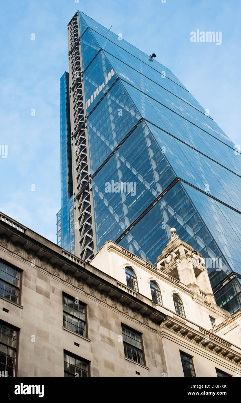 Contemporary buildings hi-res stock photography and images - Alamy