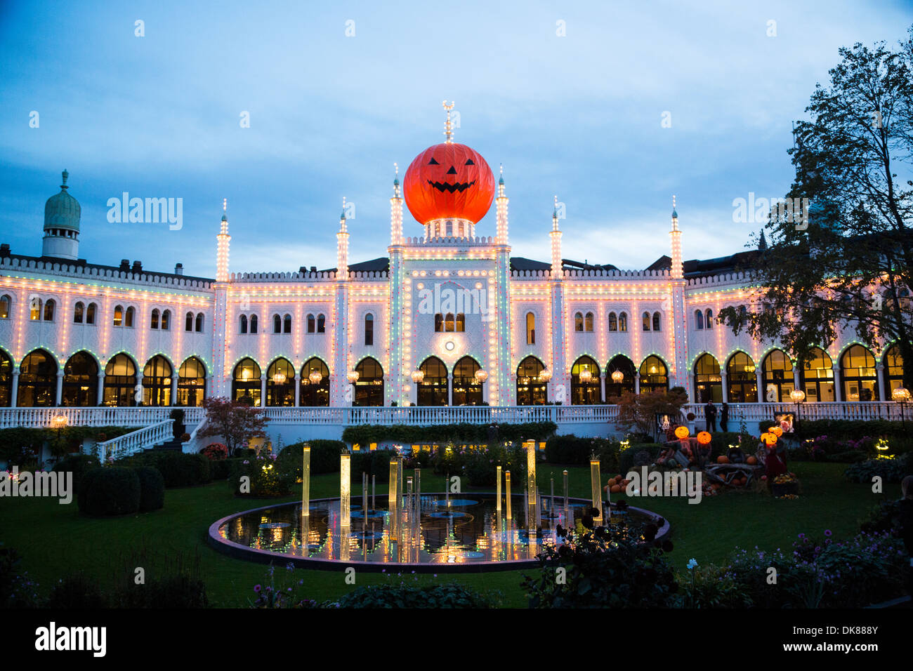 Tivoli gardens hi-res stock photography and images - Alamy