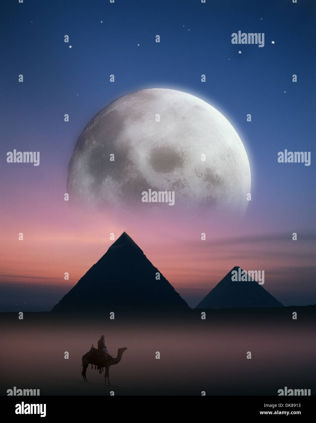 Night moon pyramids hi-res stock photography and images - Alamy