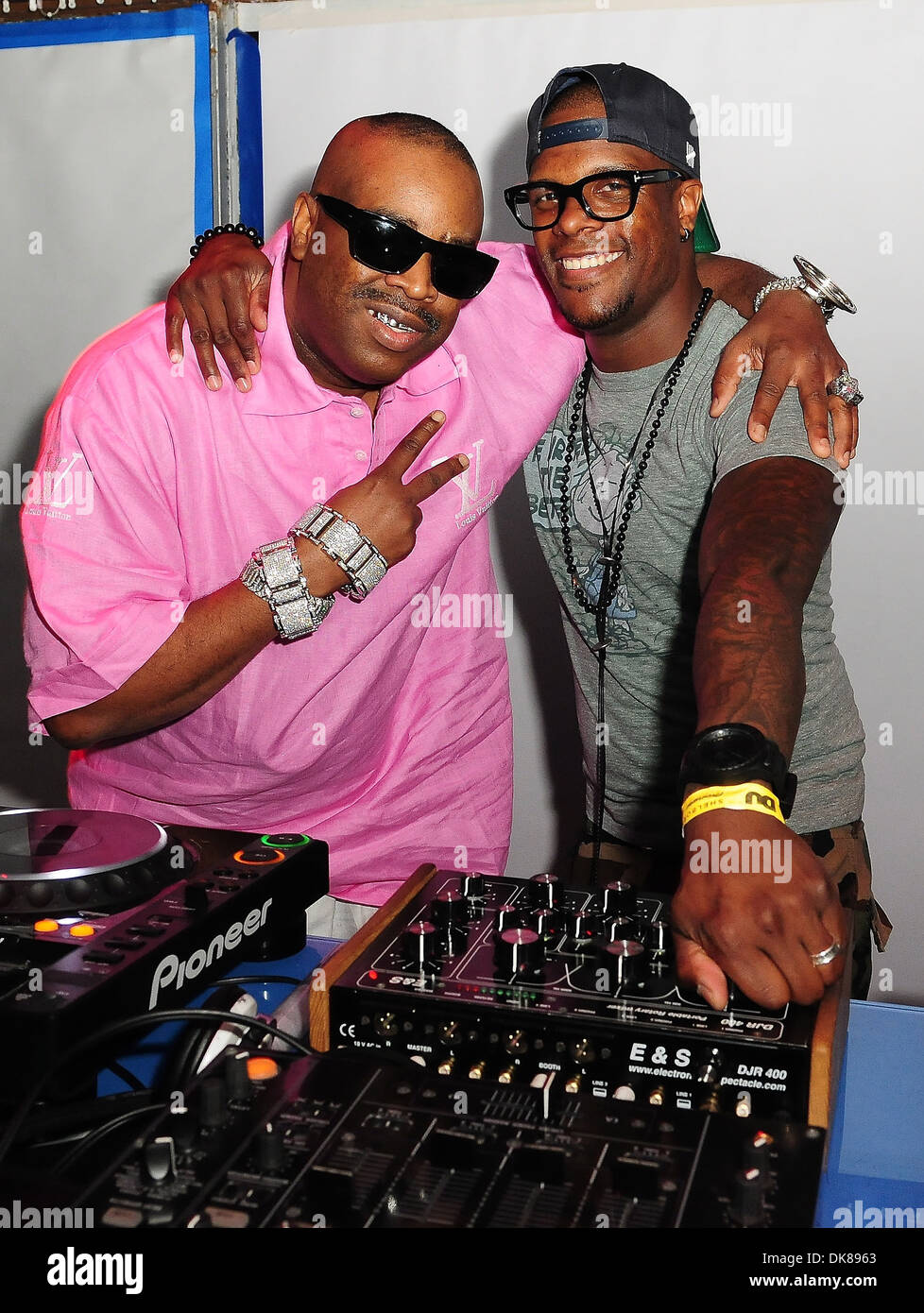 Rapper Slick Rick real name Richard Walters and DJ Queti Harris Slick ...