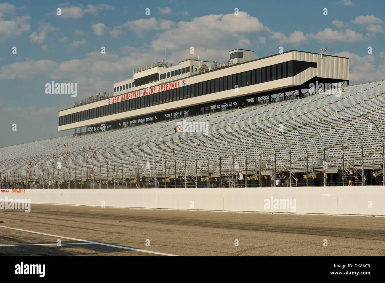 New hampshire motor speedway hi-res stock photography and images - Alamy