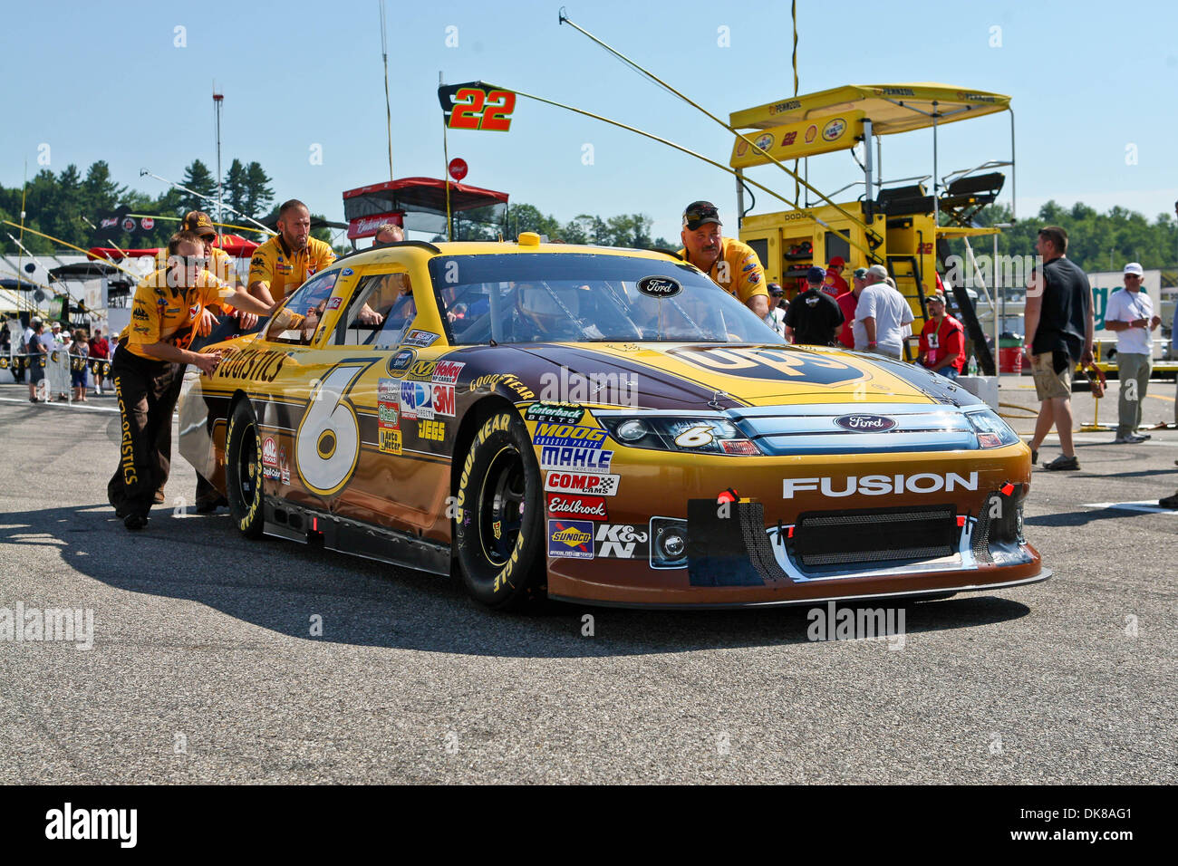 July 17, 2011 - Loudon, New Hampshire, U.S - The UPS Ford Sprint Car ...