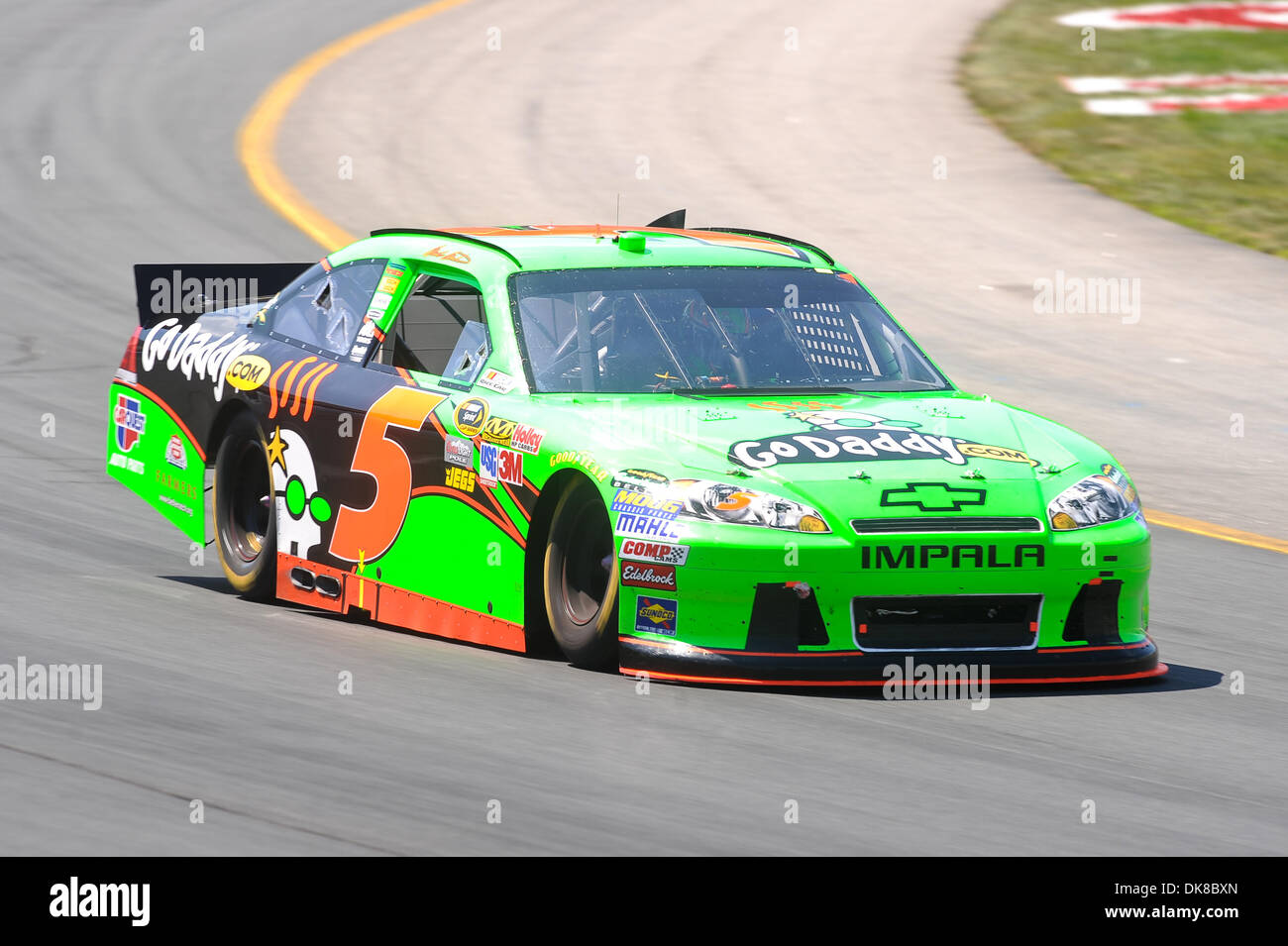 Hendrick godaddy com chevrolet mark martin hi-res stock photography and ...