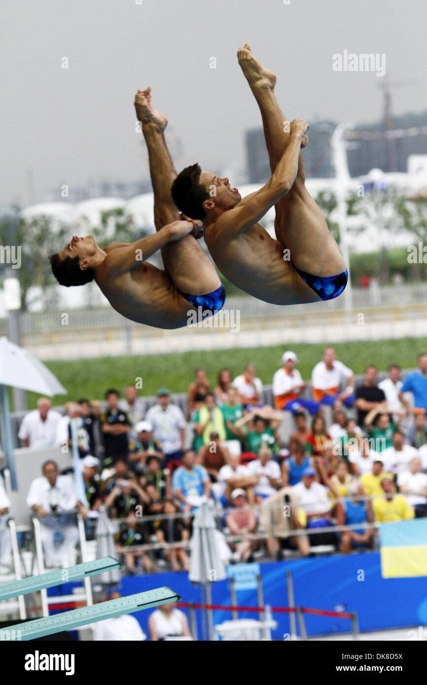 German diving team hi-res stock photography and images - Alamy