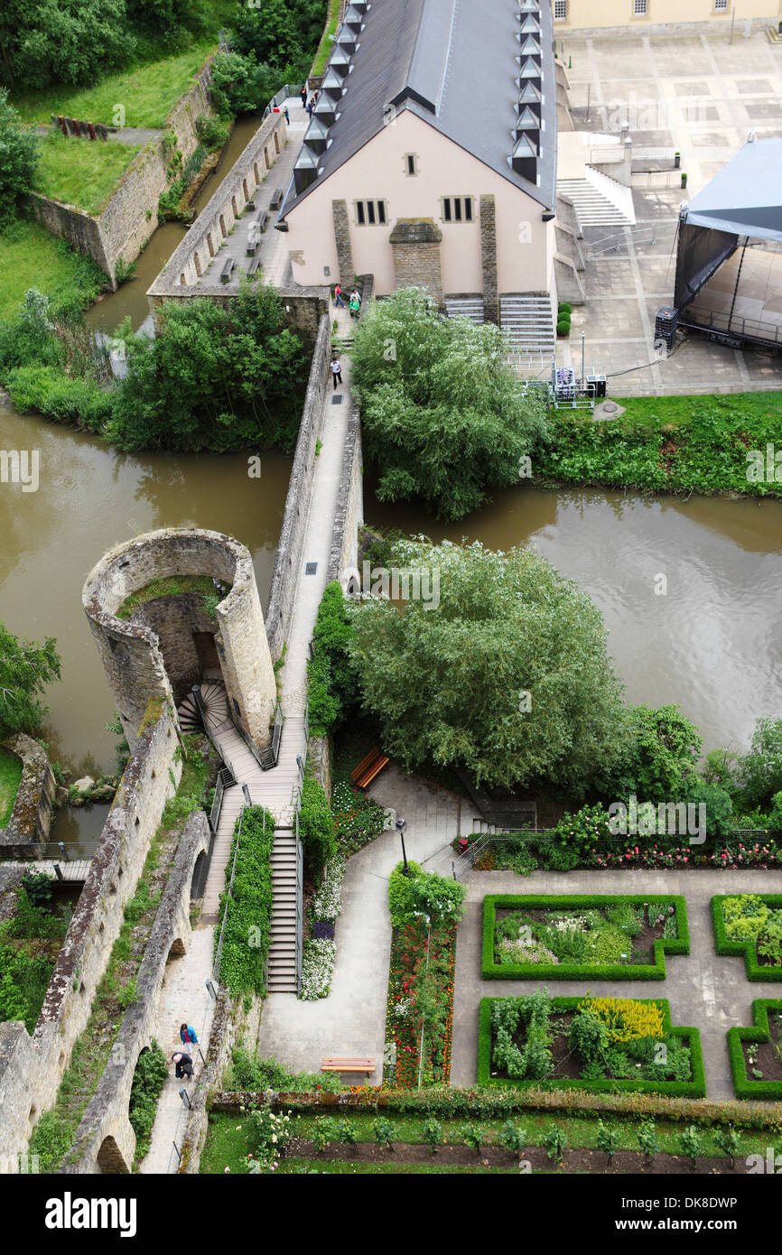 Fortifications over the river Alzette in Luxembourg Stock Photo - Alamy