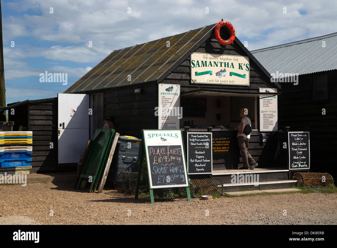 Traditional wooden fishing shed hi-res stock photography and images - Alamy