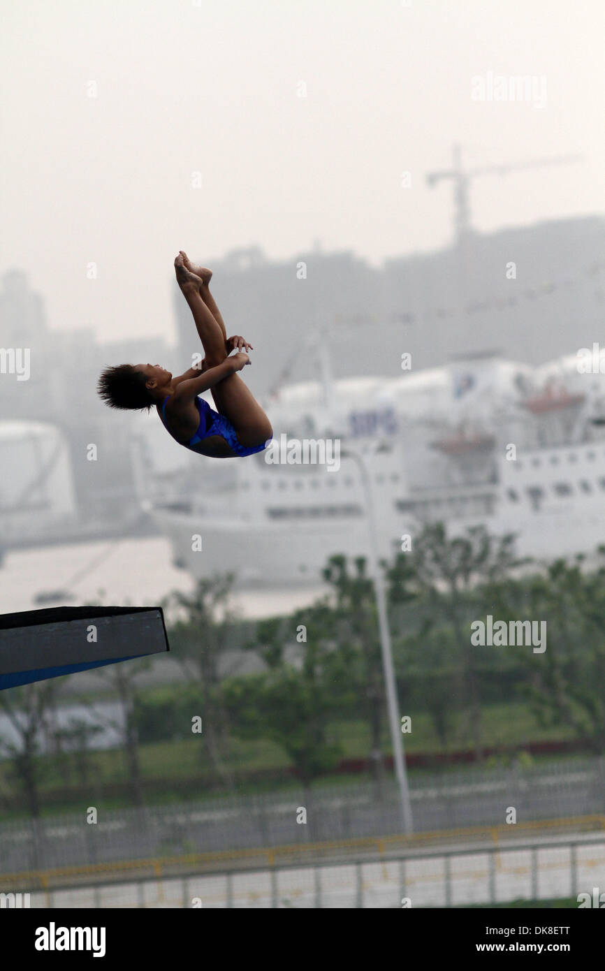 Jul 21, 2011 - Shanghai, China - HU YADAN of China performs a dive on ...