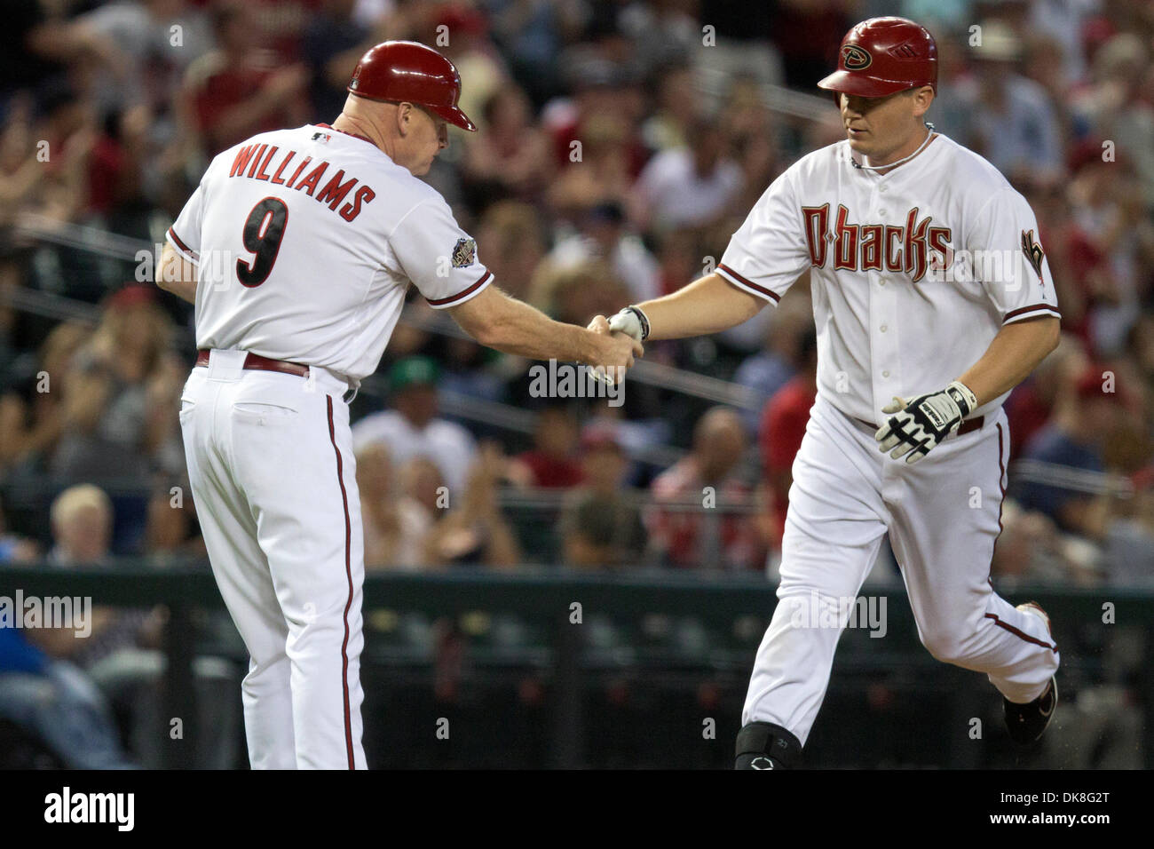 Arizona diamondbacks first base coach hi-res stock photography and ...