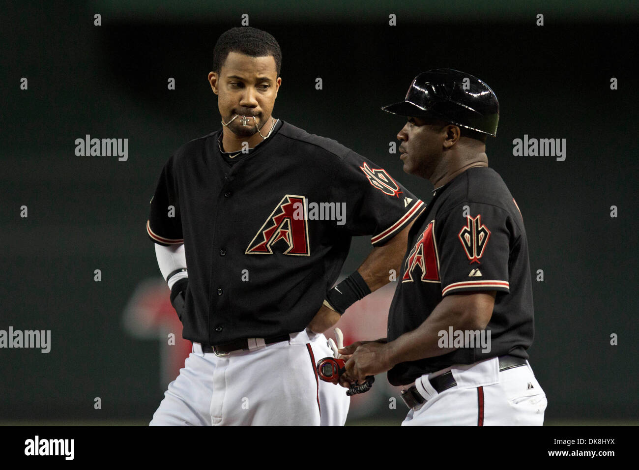 Arizona diamondbacks first base coach hi-res stock photography and ...