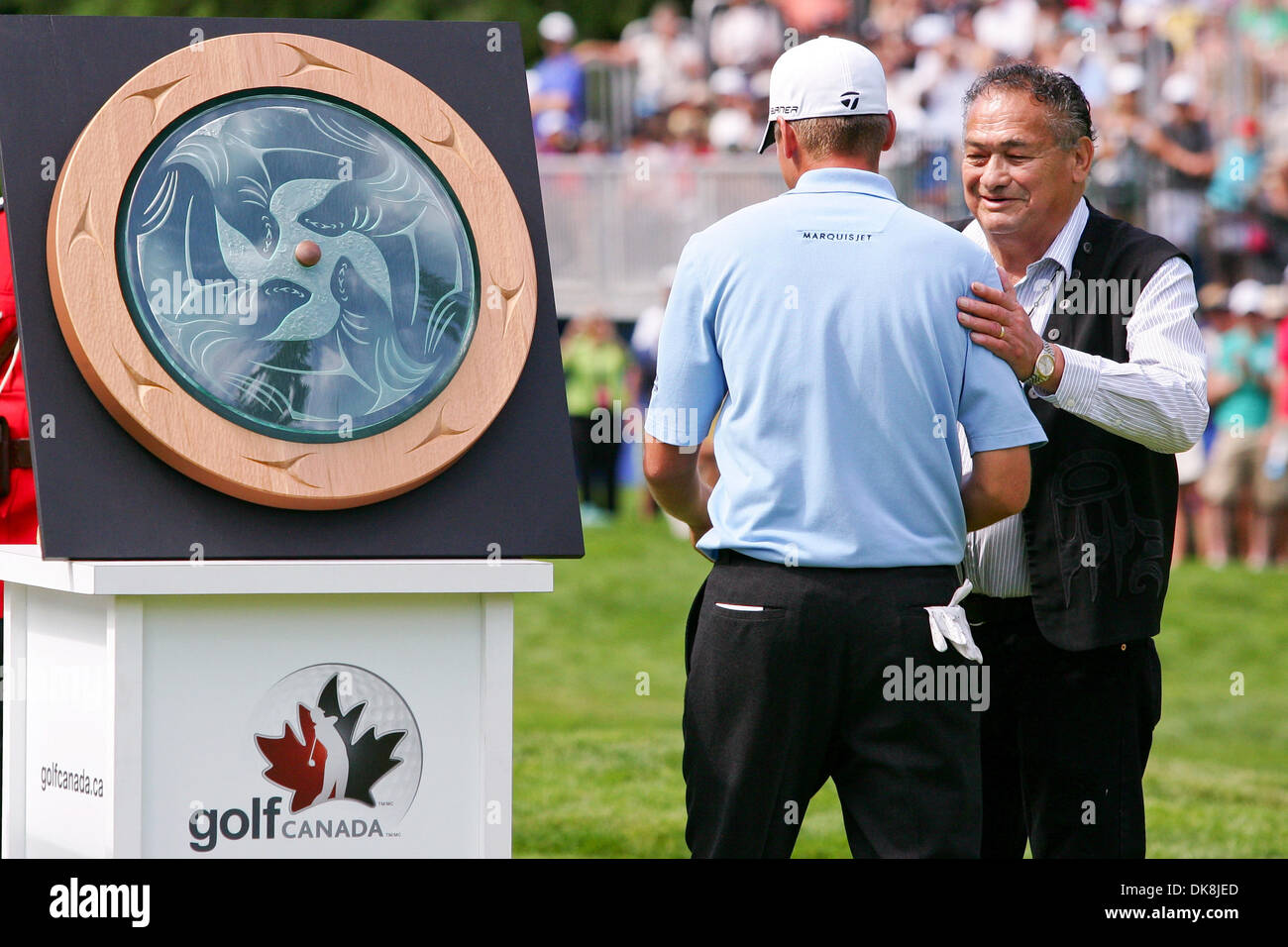 Chief hands hi-res stock photography and images - Alamy