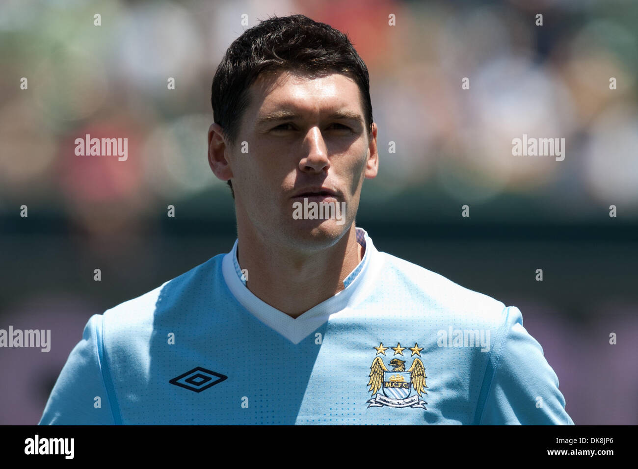 Gareth barry manchester city hi-res stock photography and images - Alamy