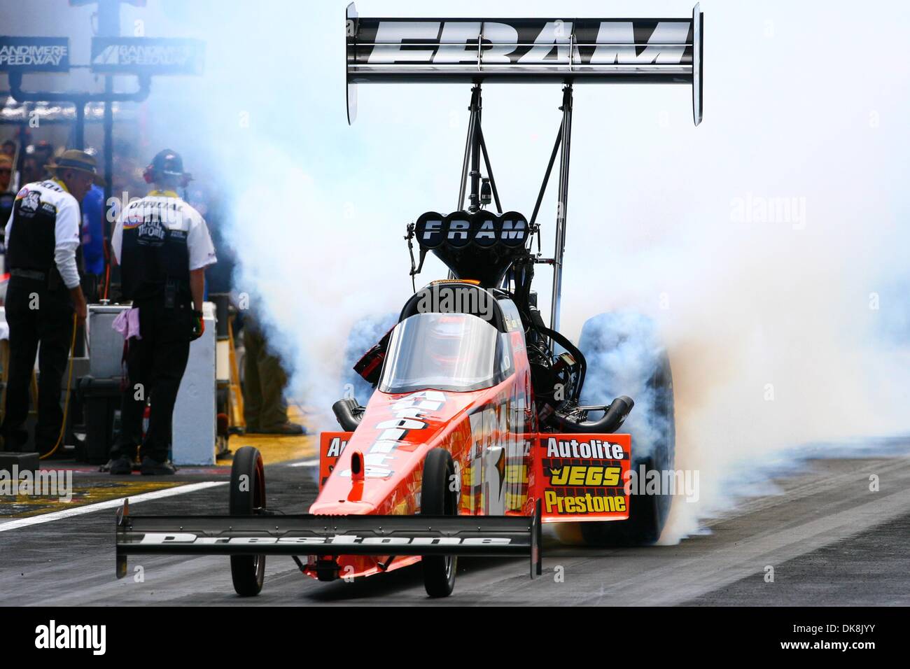 Mile high speedway hi-res stock photography and images - Alamy