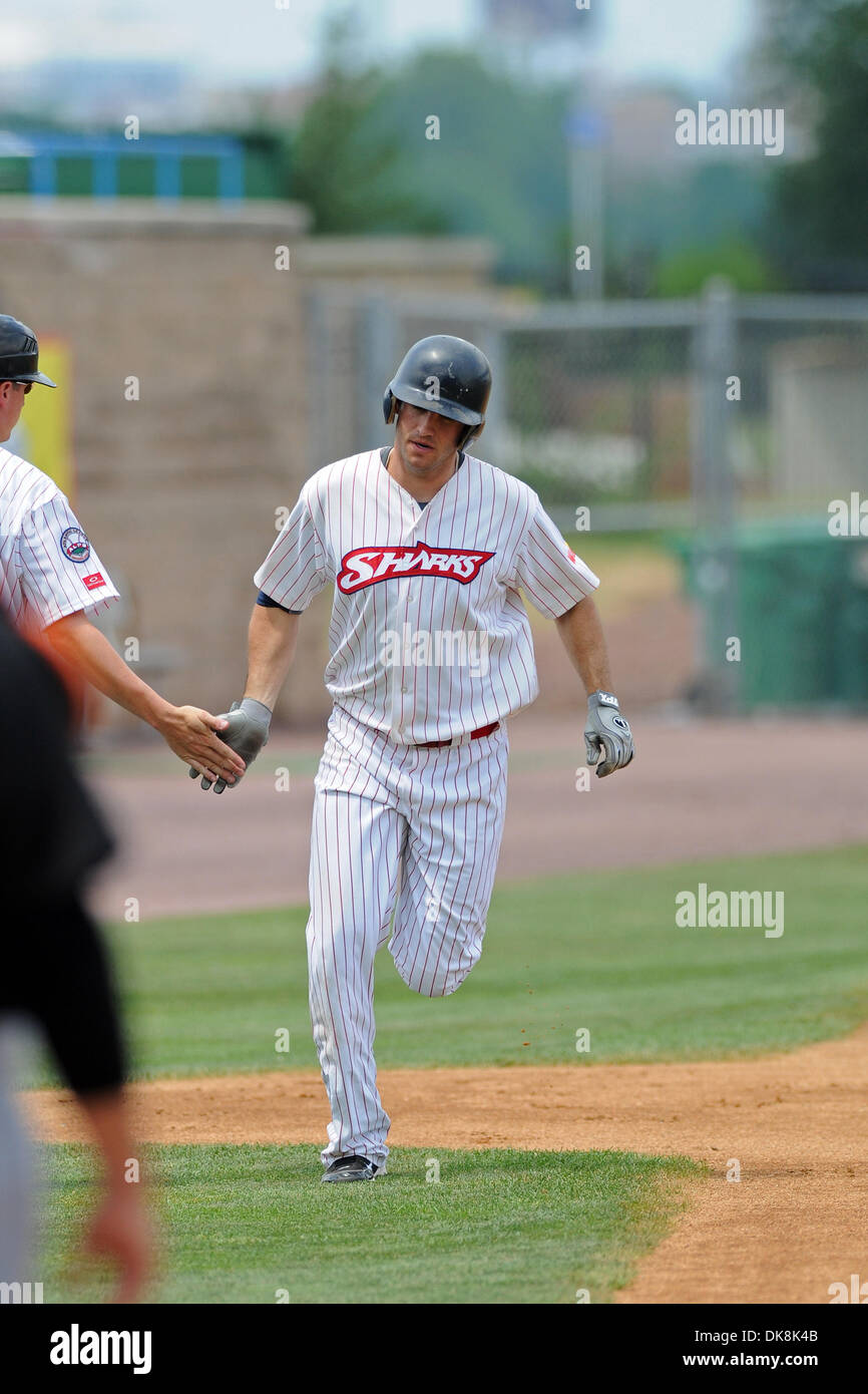 Rounding third hi-res stock photography and images - Alamy