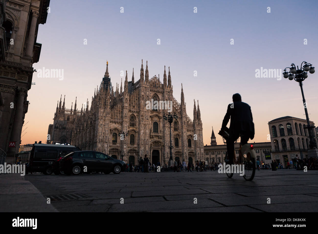 Milan sunset hi-res stock photography and images - Alamy