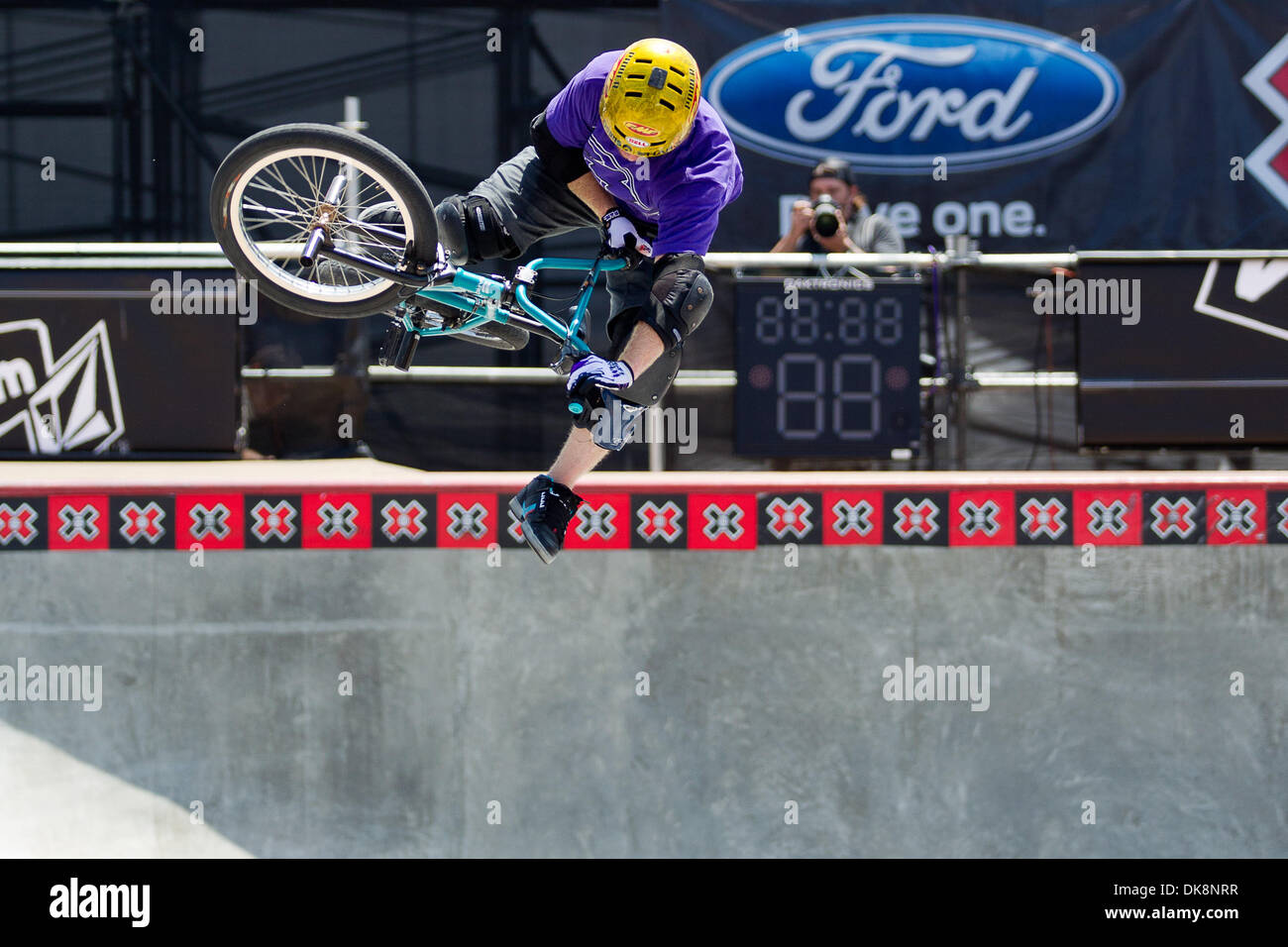 July 28, 2011 - Los Angeles, California, U.S - Ryan Nyquist competes in ...