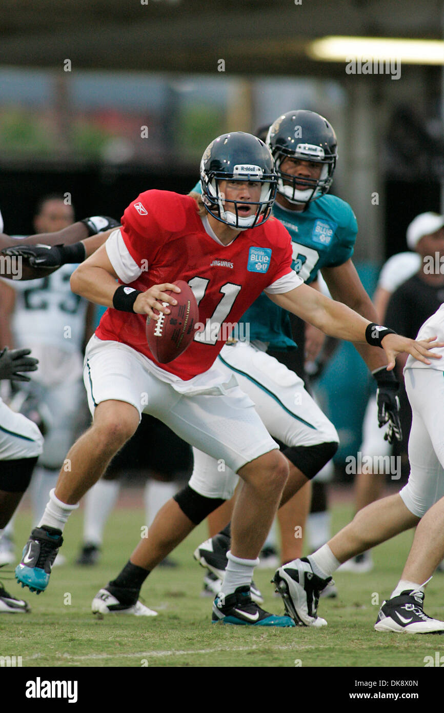 Jacksonville jaguars 2011 training camp nfl hi-res stock photography ...