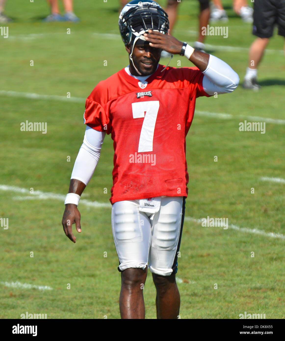 July 31, 2011 - Bethlehem, Pennsylvania, U.S. - Eagles quarterback ...