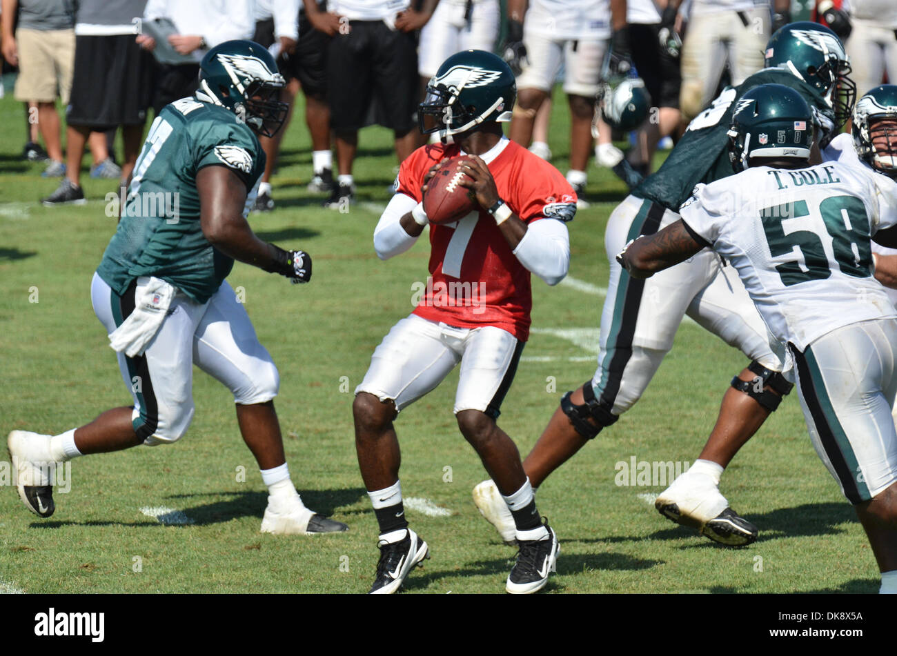 July 31, 2011 - Bethlehem, PA, USA - Eagles quarterback, MICHAEL VICK ...