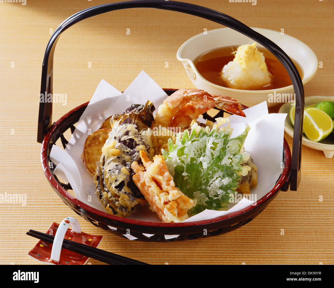Assorted Japanese tempura Stock Photo - Alamy