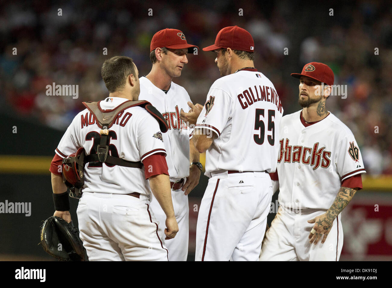 Los angeles dodgers pitching coach hi-res stock photography and images ...