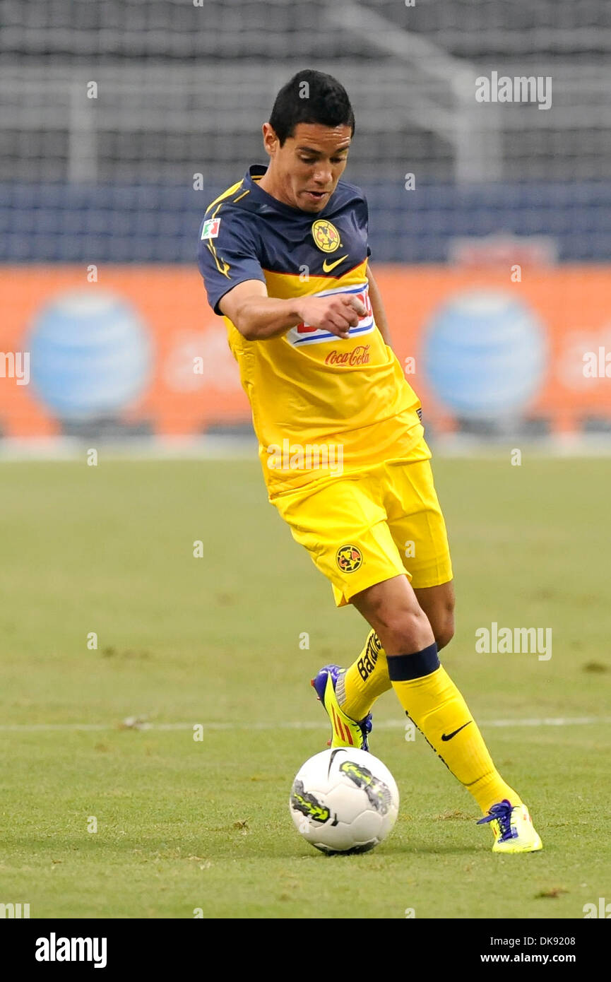 Aug. 6, 2011 - Arlington, Texas, U.S - Club America defender Oscar ...