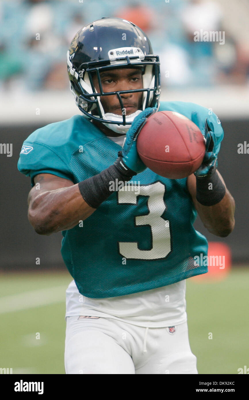 Jacksonville jaguars 2011 training camp nfl hi-res stock photography ...