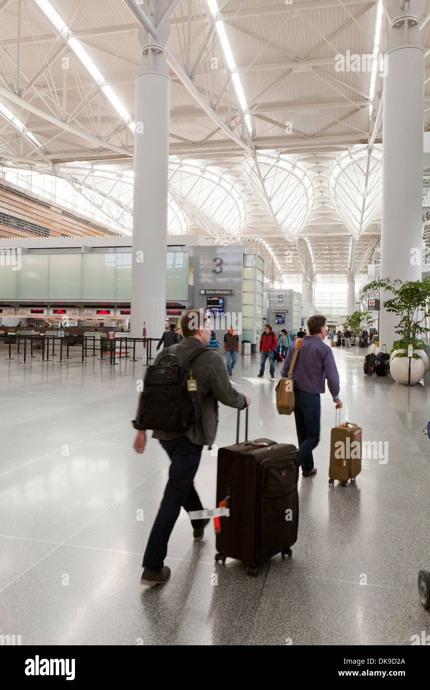 San Francisco International Airport (SFO) terminal interior - San ...