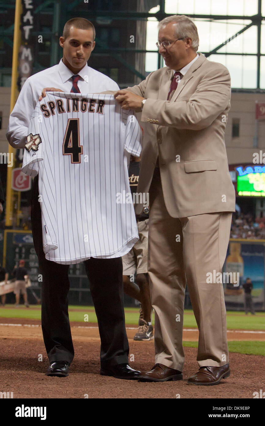 Baseball scout hi-res stock photography and images - Alamy